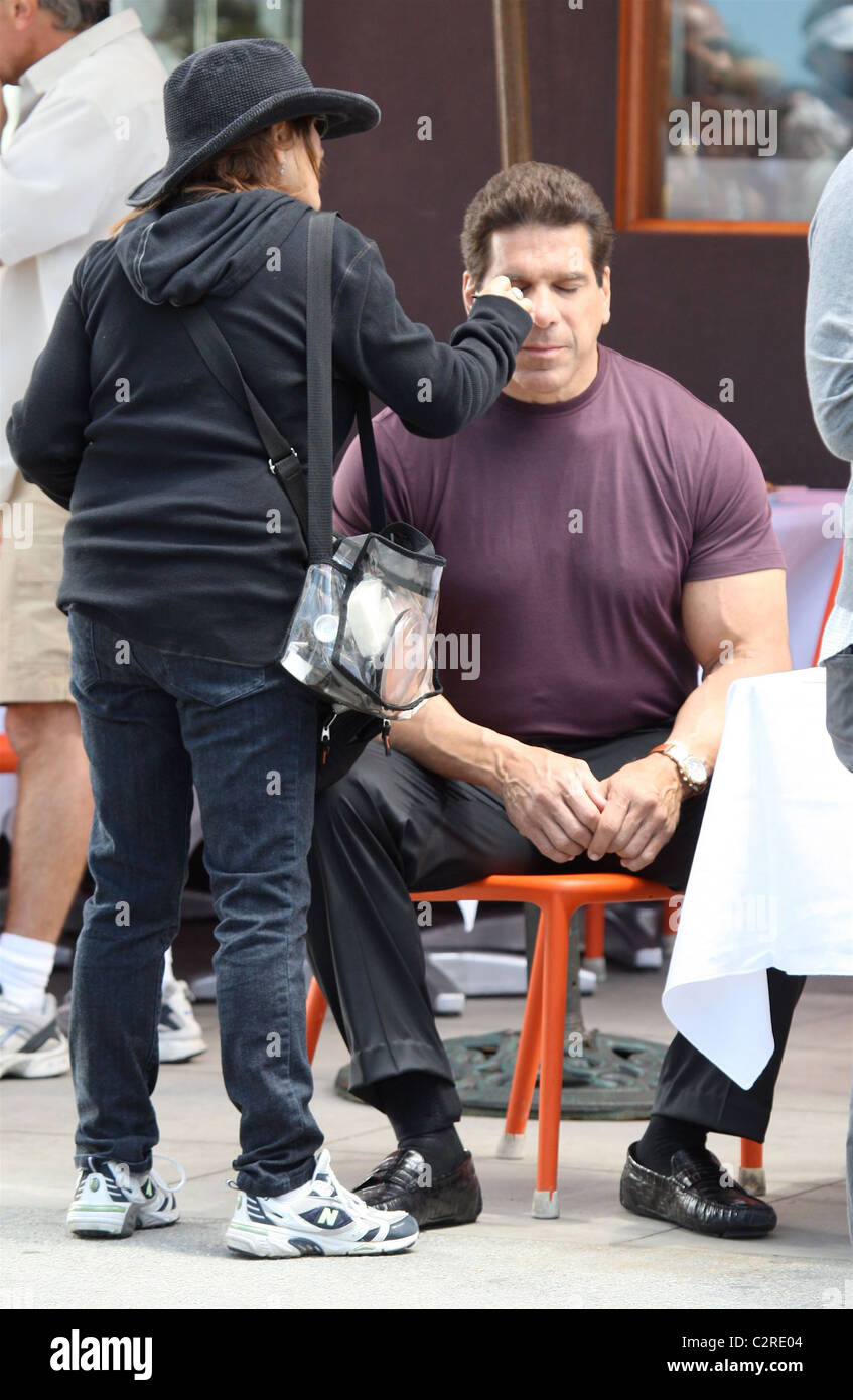 Lou Ferrigno on the set of the new film 'I Love You, Man' Los Angeles ...