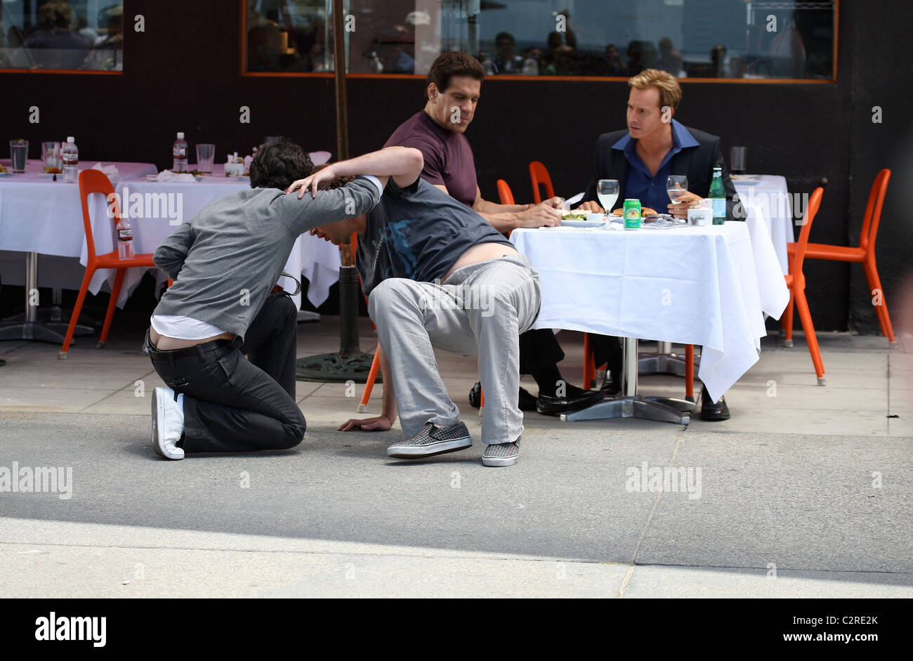 Paul Rudd, Jason Segel, Lou Ferrigno and Rob Huebel on the set of the ...