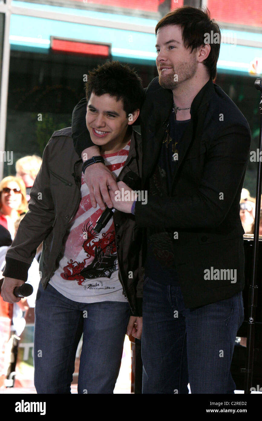 American Idol' winner David Cook and runner-up David Archuleta ...
