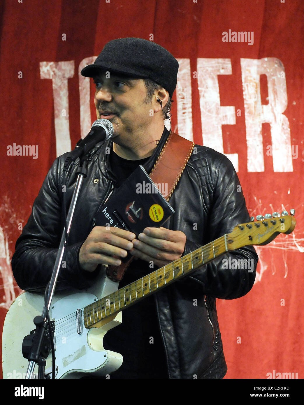 Daniel Lanois performs tracks from his latest CD 'Here Is What Is' at ...