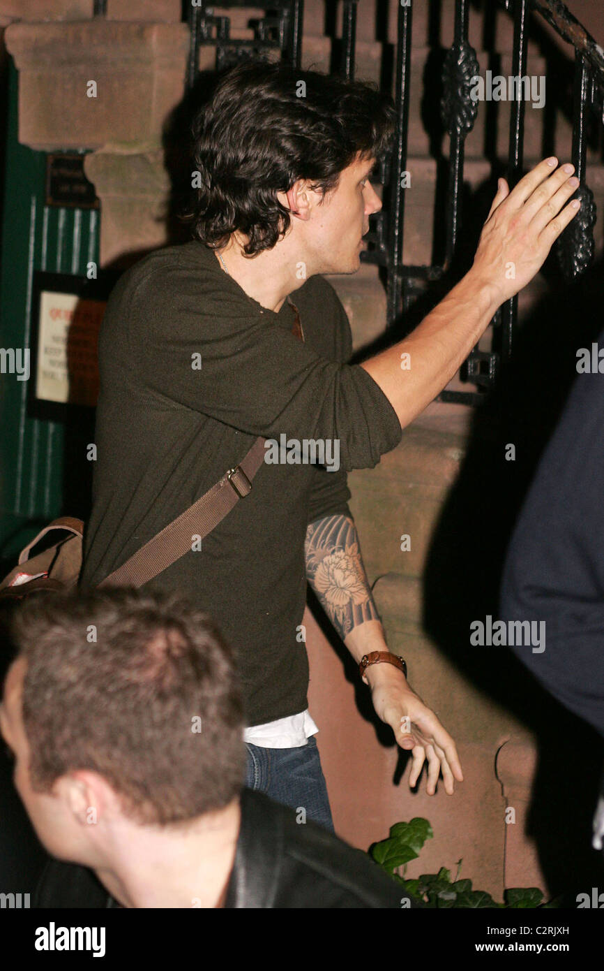 John Mayer Jennifer Aniston High Resolution Stock Photography and ...