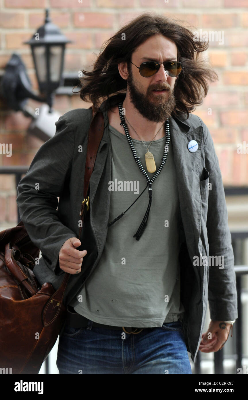 Chris Robinson Singer