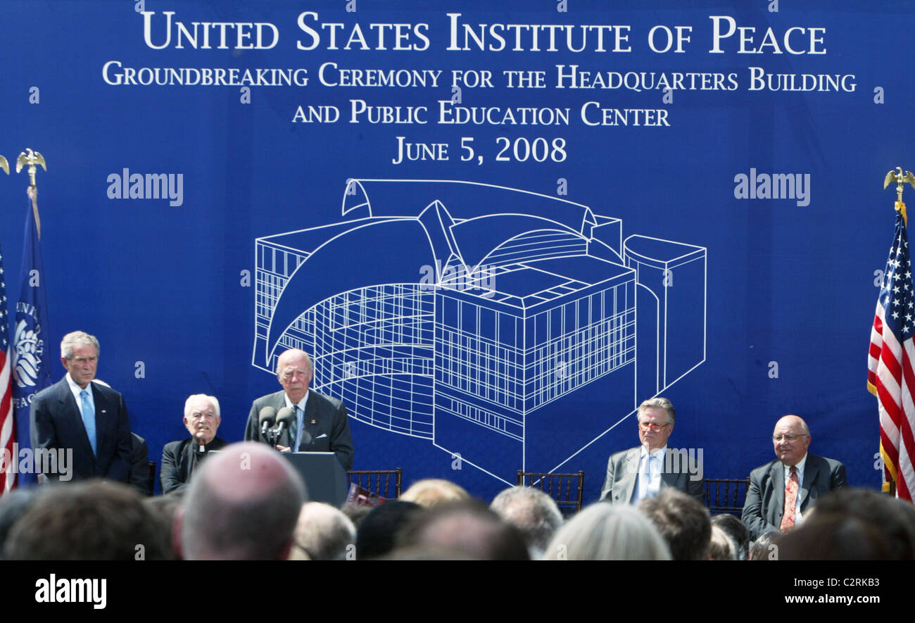 George p shultz hi-res stock photography and images - Alamy