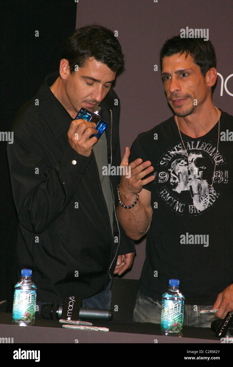 Jonathan Knight and Danny Wood test an IZOD fragrance New Kids on the ...