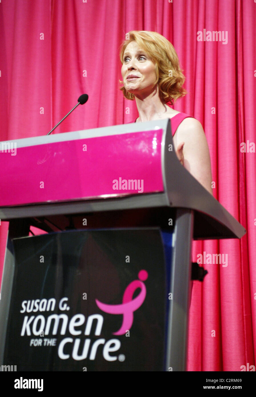 Cynthia Nixon speaks at the 2008 Susan G. Komen National Race for the ...