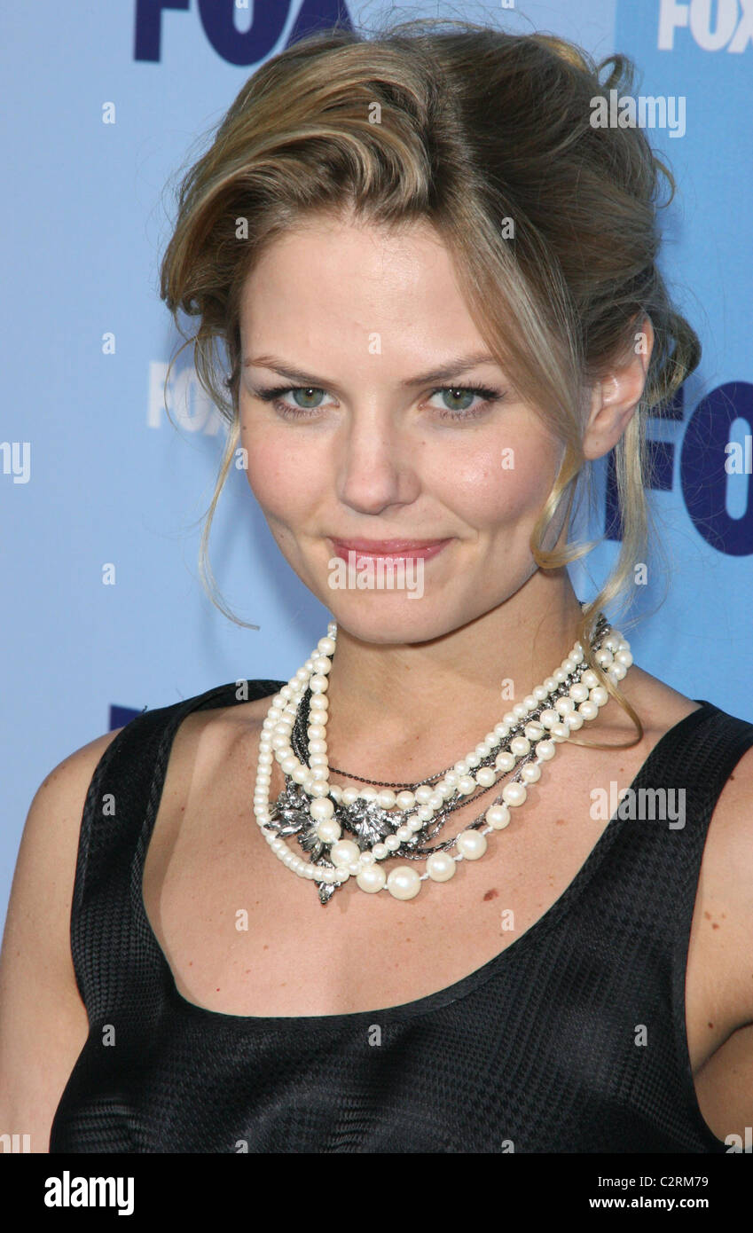 Jennifer Morrison 2008 FOX Upfront at Wollman Rink in Central Park ...