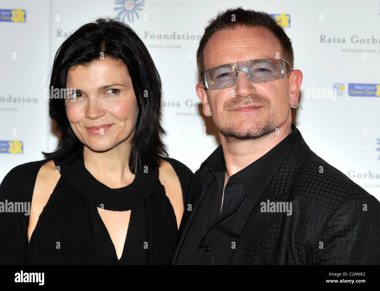 Bono With Wife Ali Hewson Stock Photos & Bono With Wife Ali Hewson ...