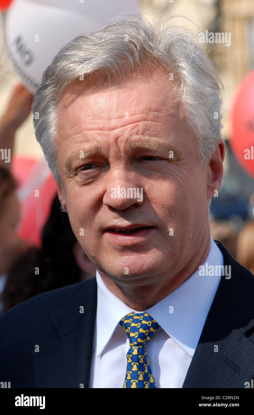 David Davis Photocall for Liberty Protest outside the Houses of ...