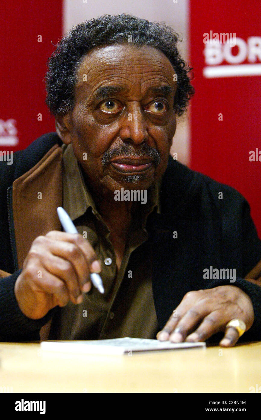 Jazz percussionist Foreststorn 'Chico' Hamilton performs and signs ...