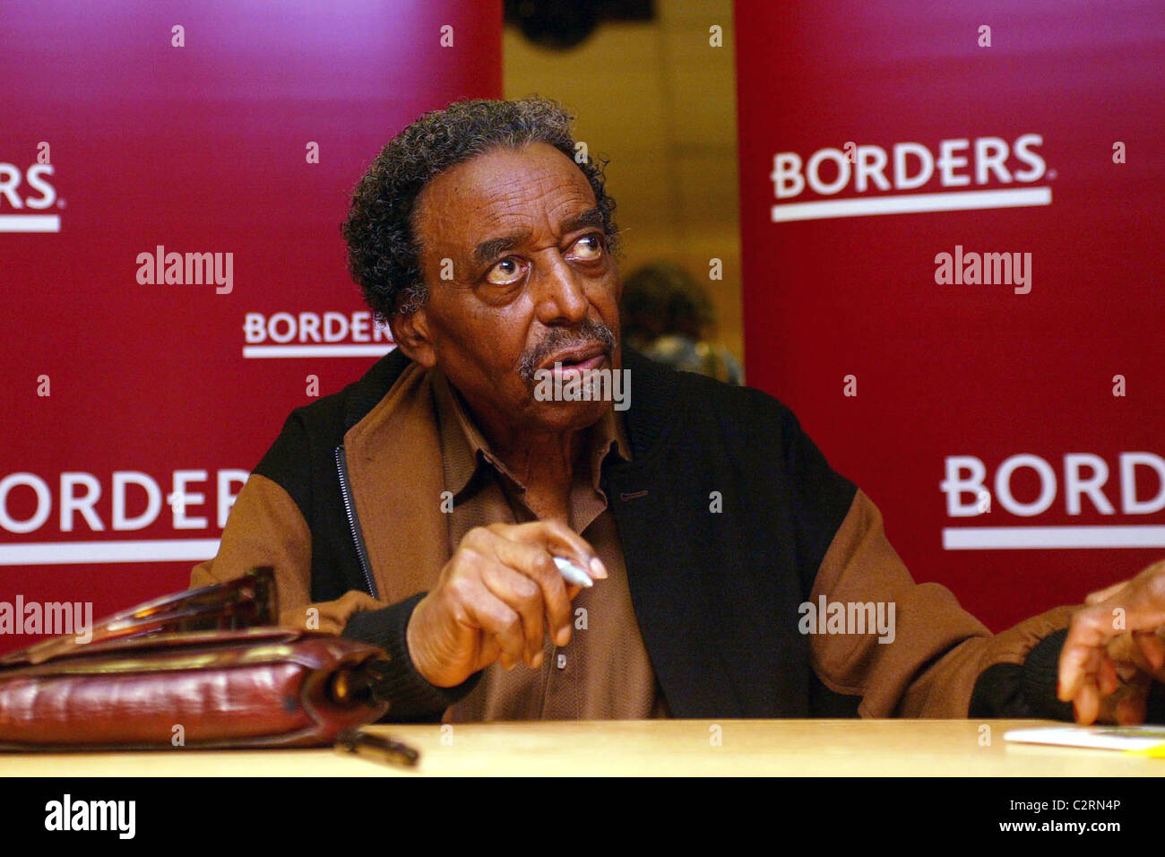 Jazz percussionist Foreststorn 'Chico' Hamilton performs and signs ...
