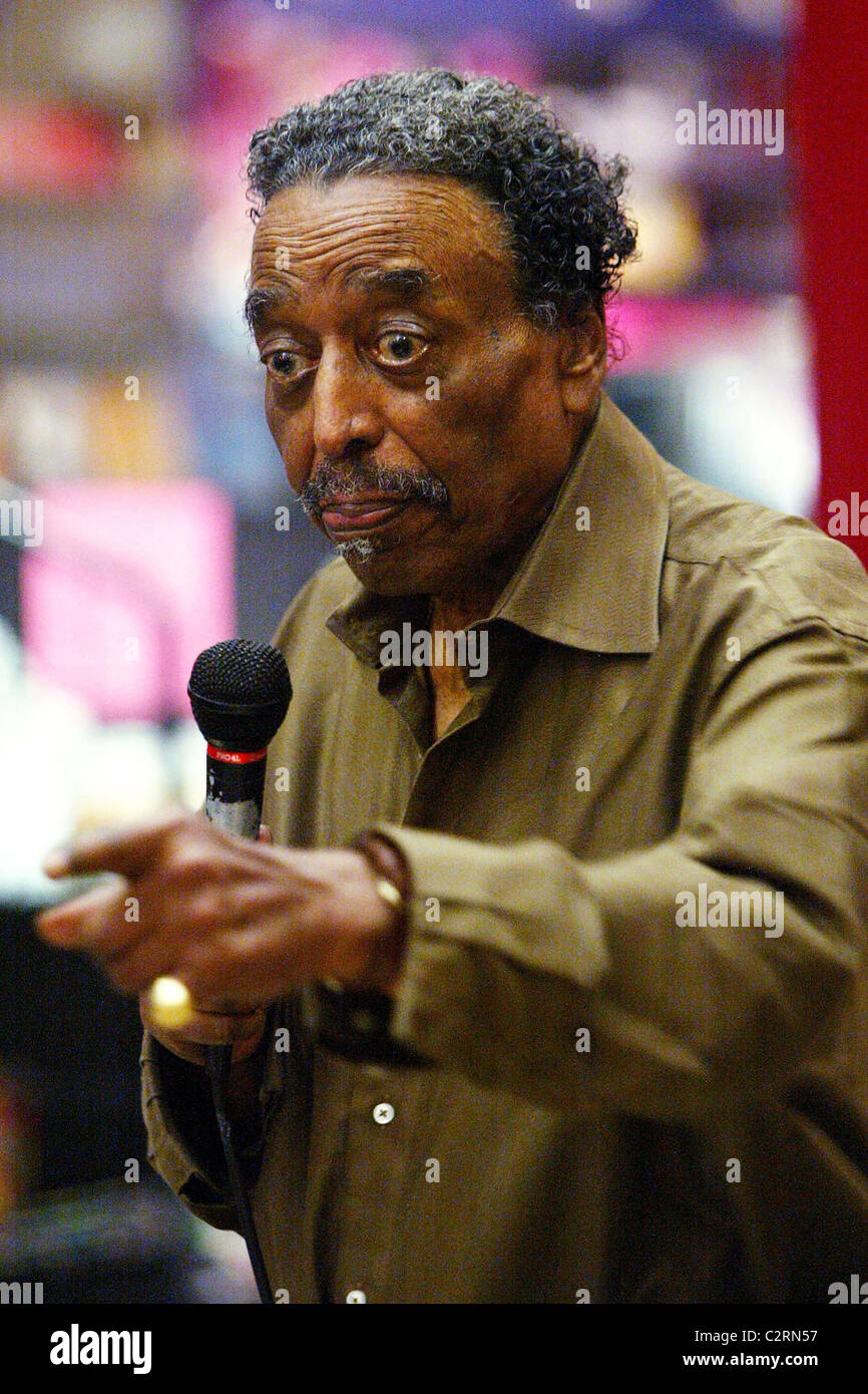 Jazz percussionist Foreststorn 'Chico' Hamilton performs and signs ...