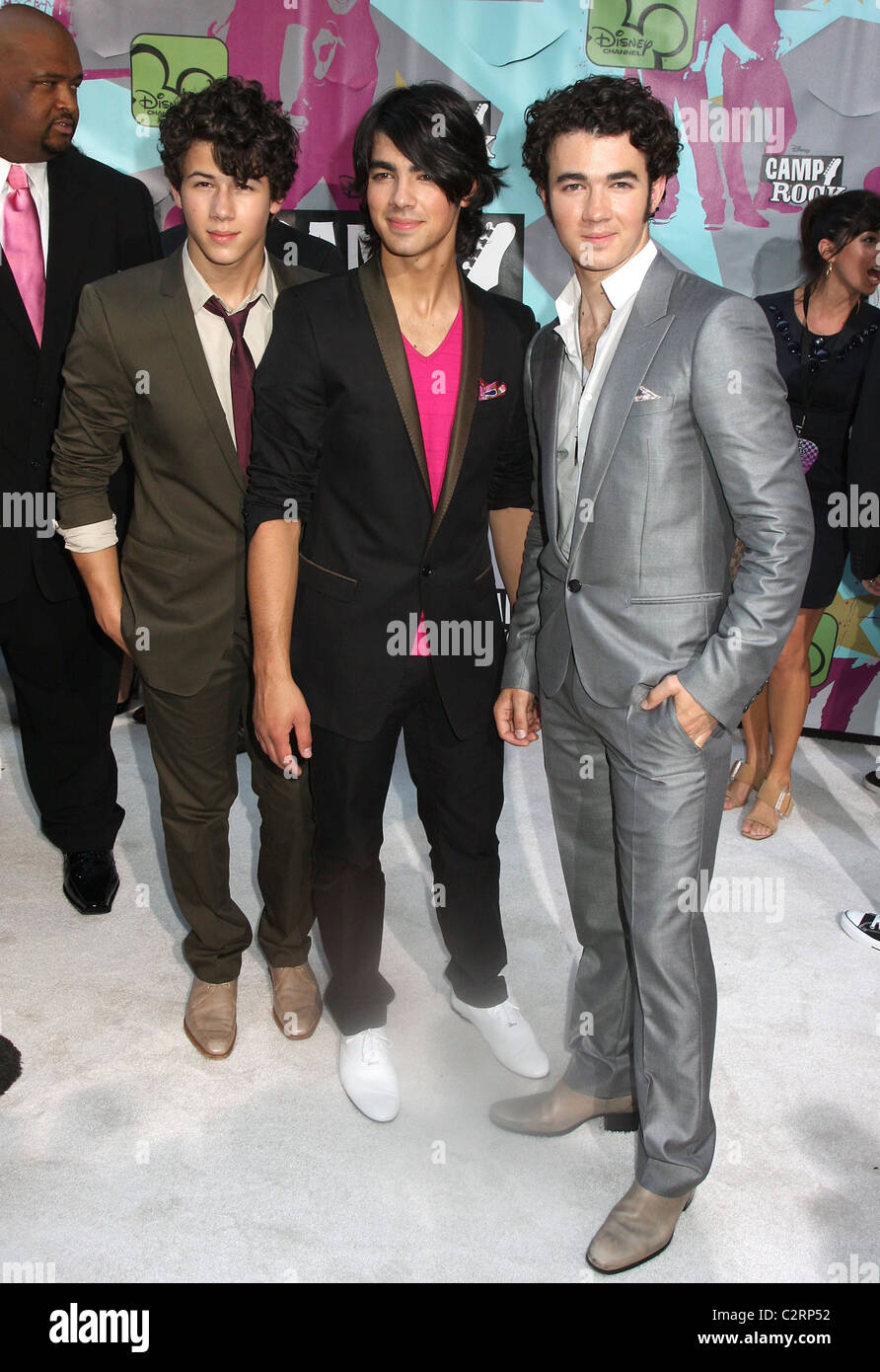 The Jonas Brothers, Nick Jonas, Joe Jonas and Kevin Jonas The New York ...