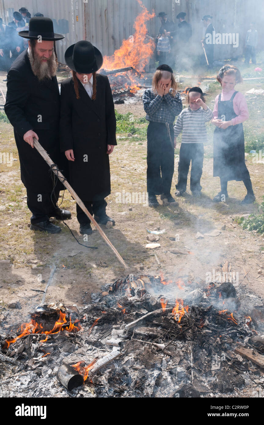 Burning of leftover bread for Jewish Passover. Mea Shearim orthodox ...
