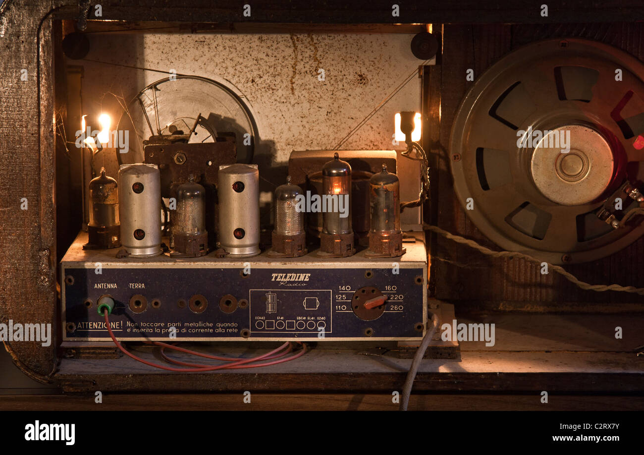 Open back of a vintage radio of the fifties turned on Stock Photo - Alamy