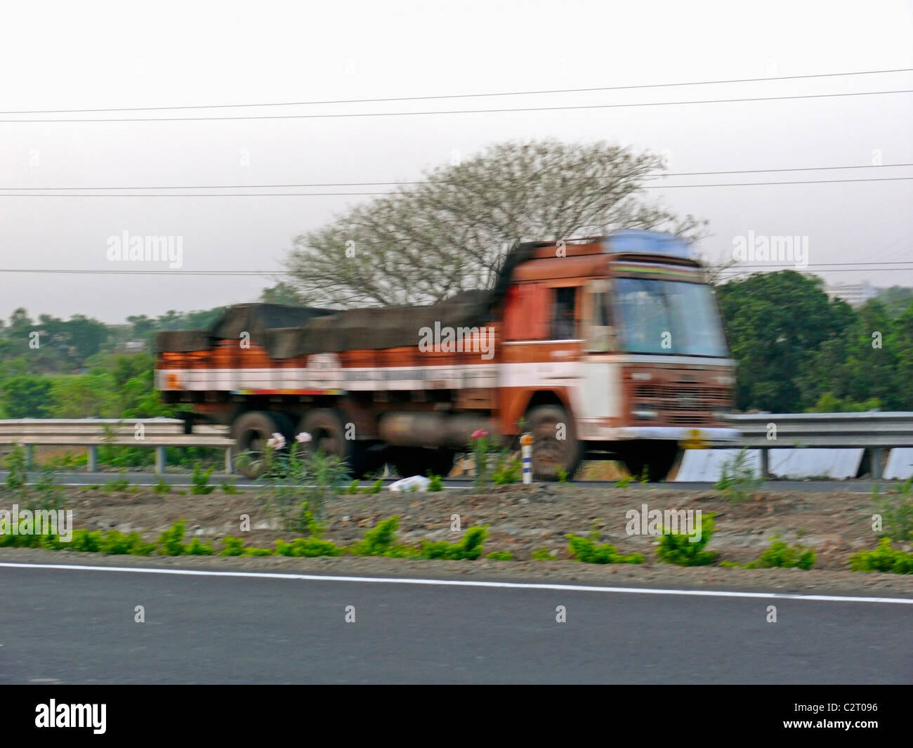 Truck lorry hi-res stock photography and images - Alamy