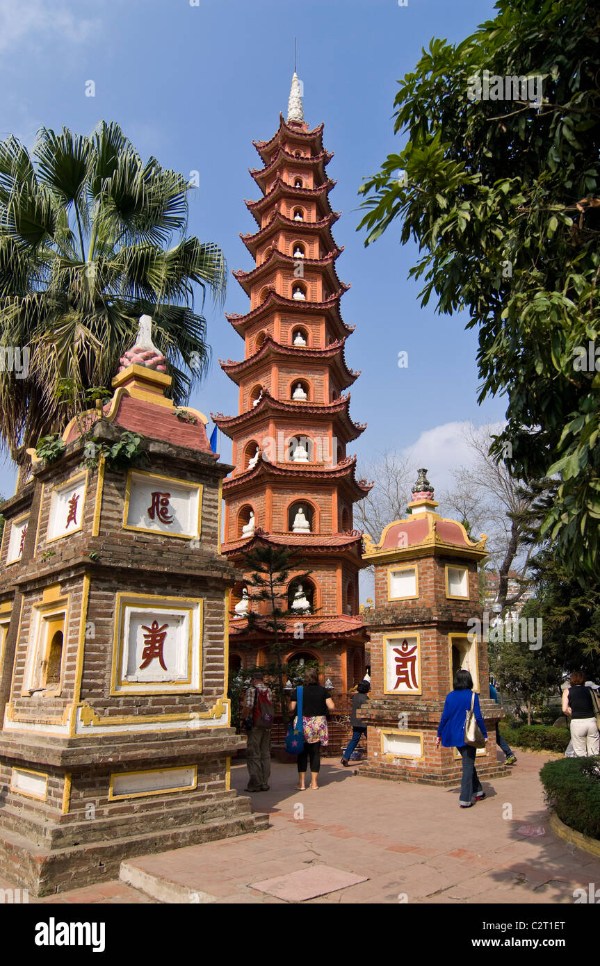 Chua tran quoc hi-res stock photography and images - Alamy