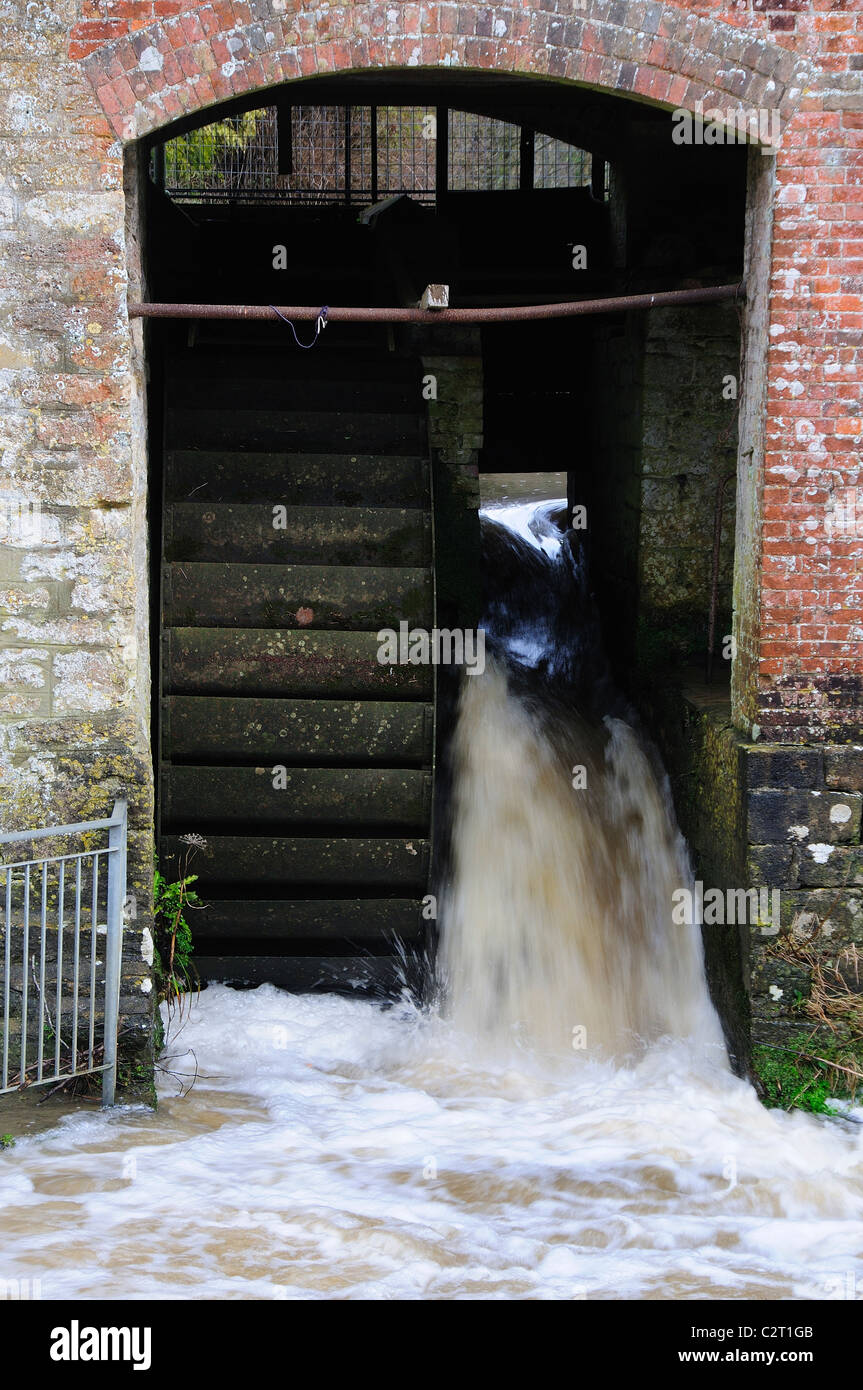 Water mill wheel Mangerton, Dorset, UK January 2009 Stock Photo - Alamy