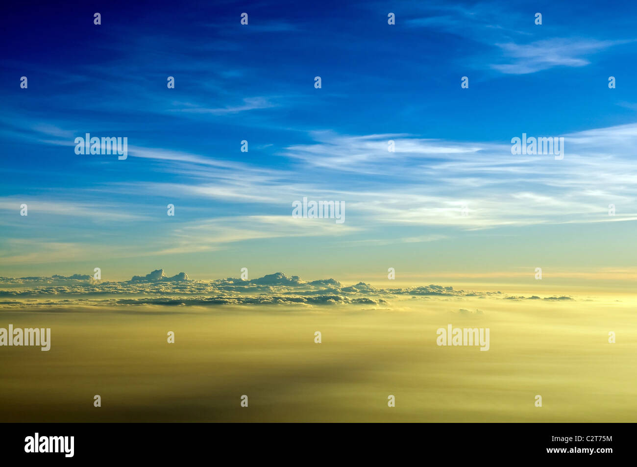 Beam of light from clouds hi-res stock photography and images - Alamy