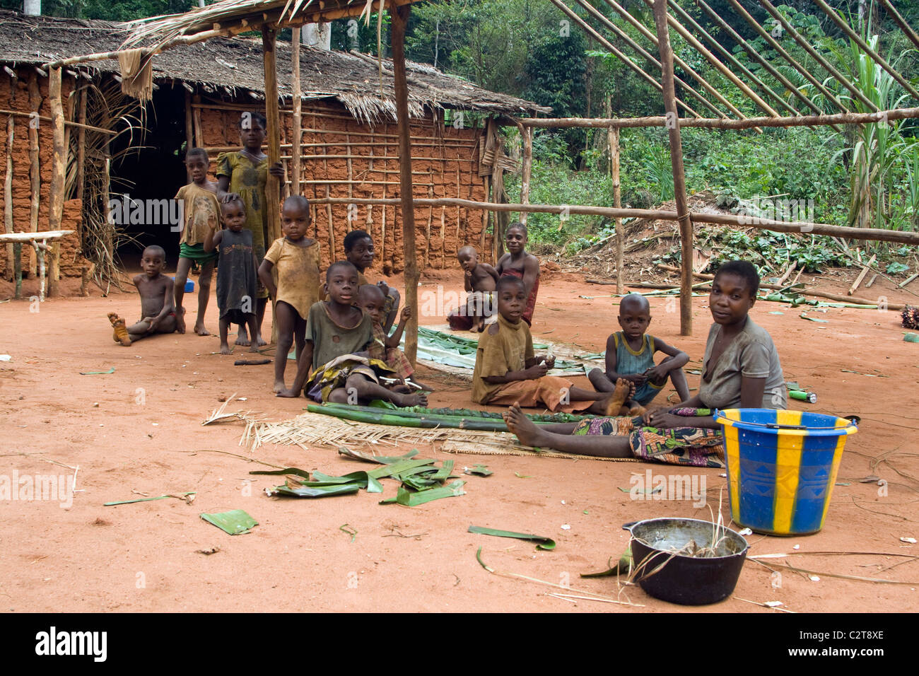Congo Pygmies Stock Photos & Congo Pygmies Stock Images - Alamy