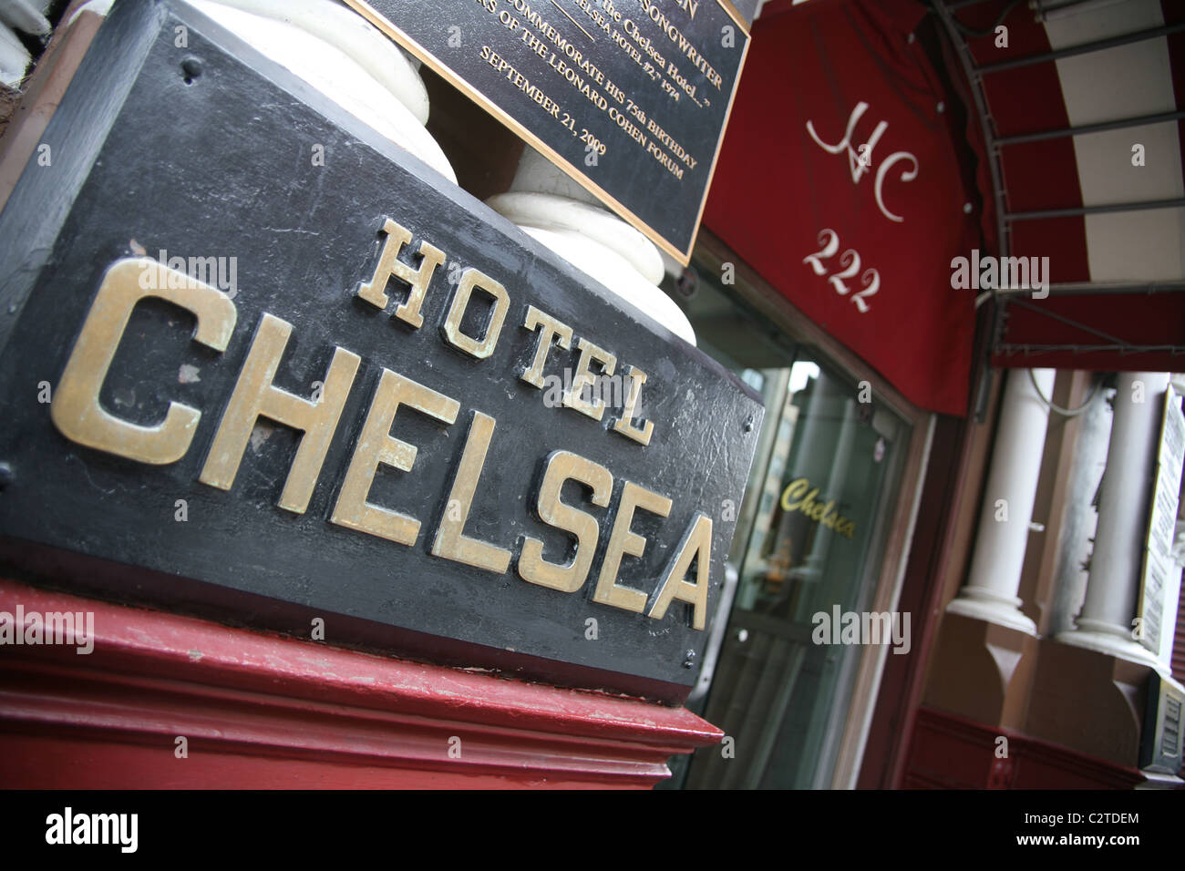Chelsea hotel new york hi-res stock photography and images - Alamy
