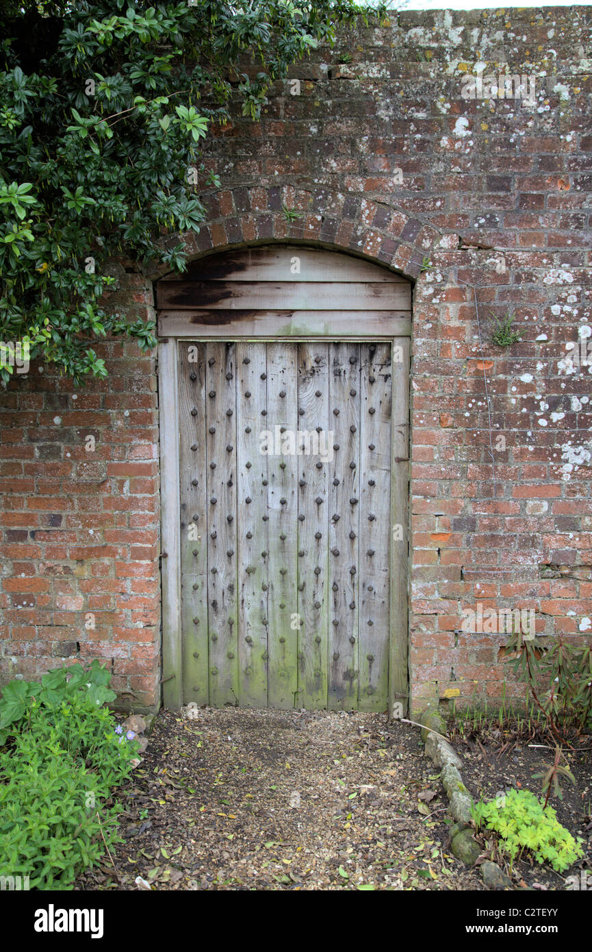 Bricks gate hi-res stock photography and images - Alamy