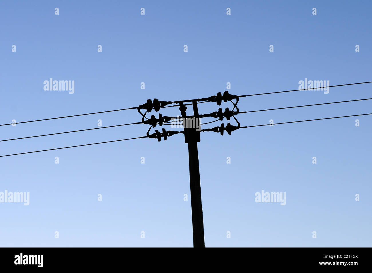 Live power cables hi-res stock photography and images - Alamy