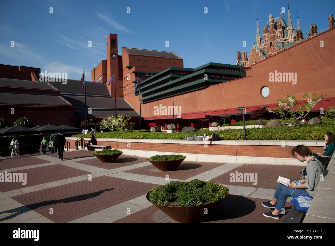 Atheneum library hi-res stock photography and images - Alamy