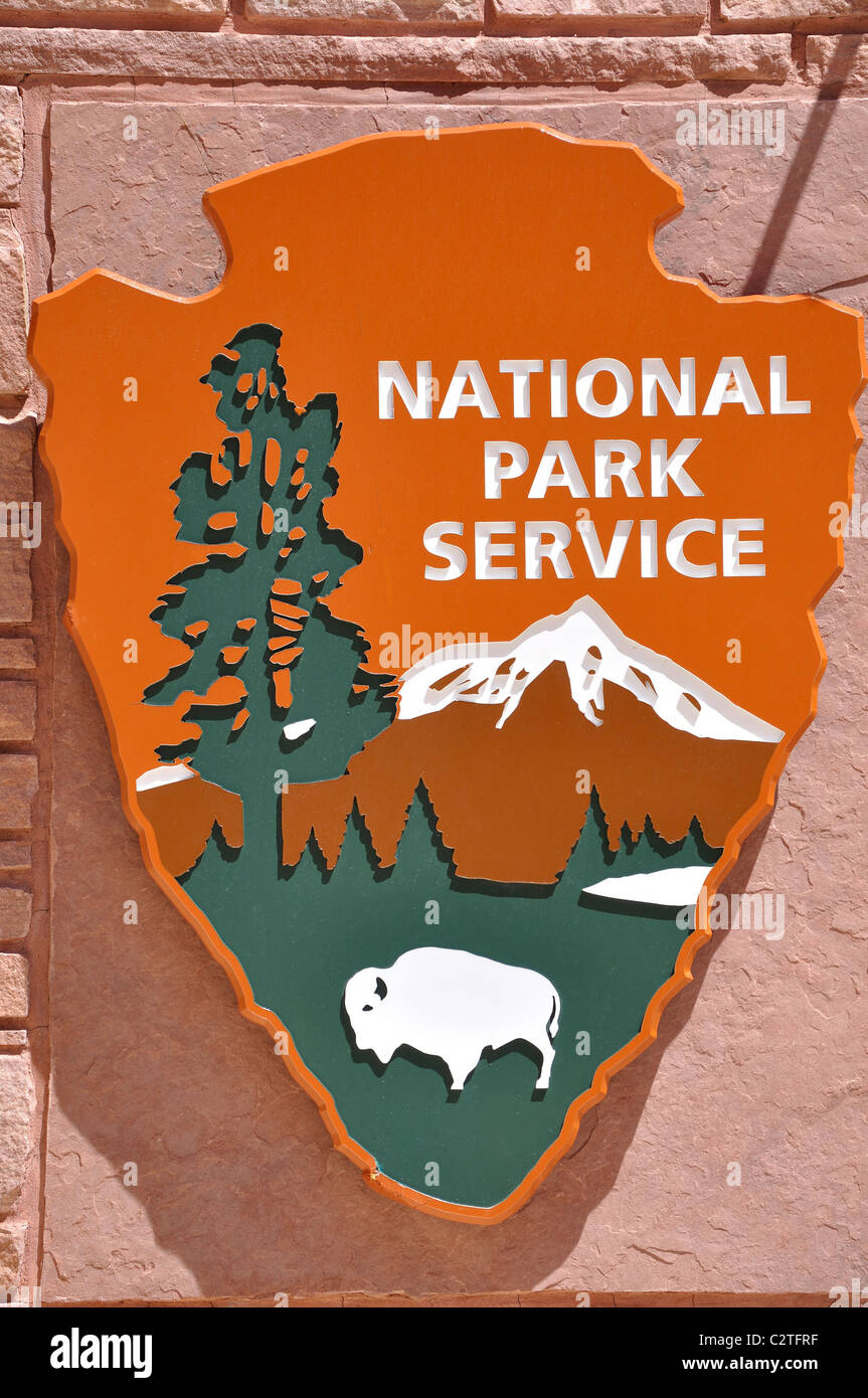 National park service sign hi-res stock photography and images - Alamy