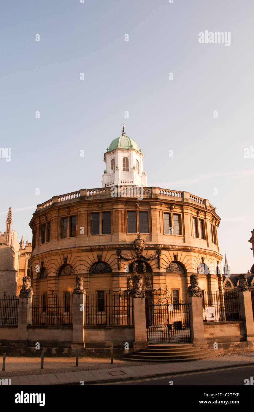 The sheldonian theater hi-res stock photography and images - Alamy