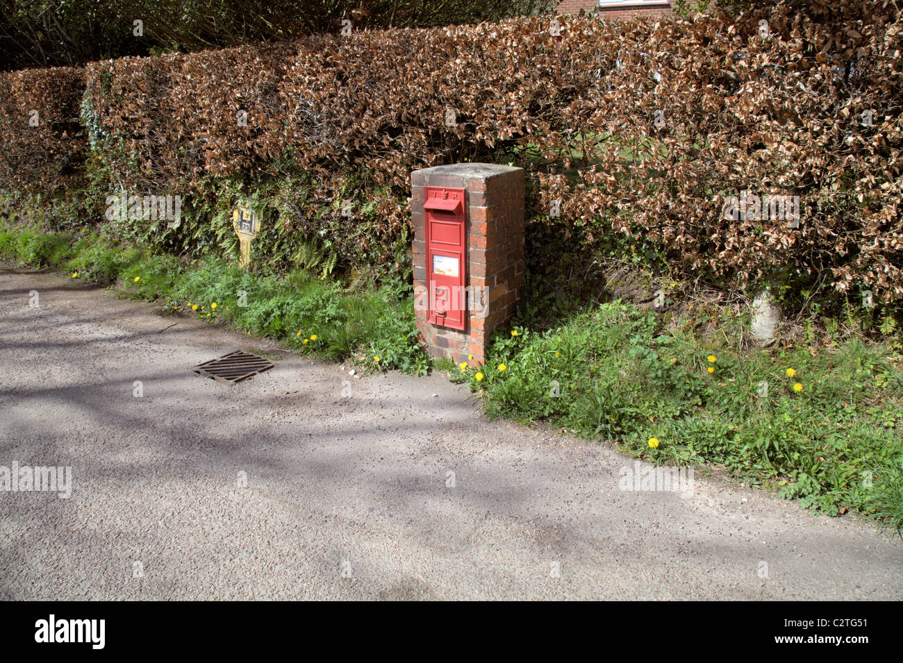 Victorian letterbox hi-res stock photography and images - Alamy