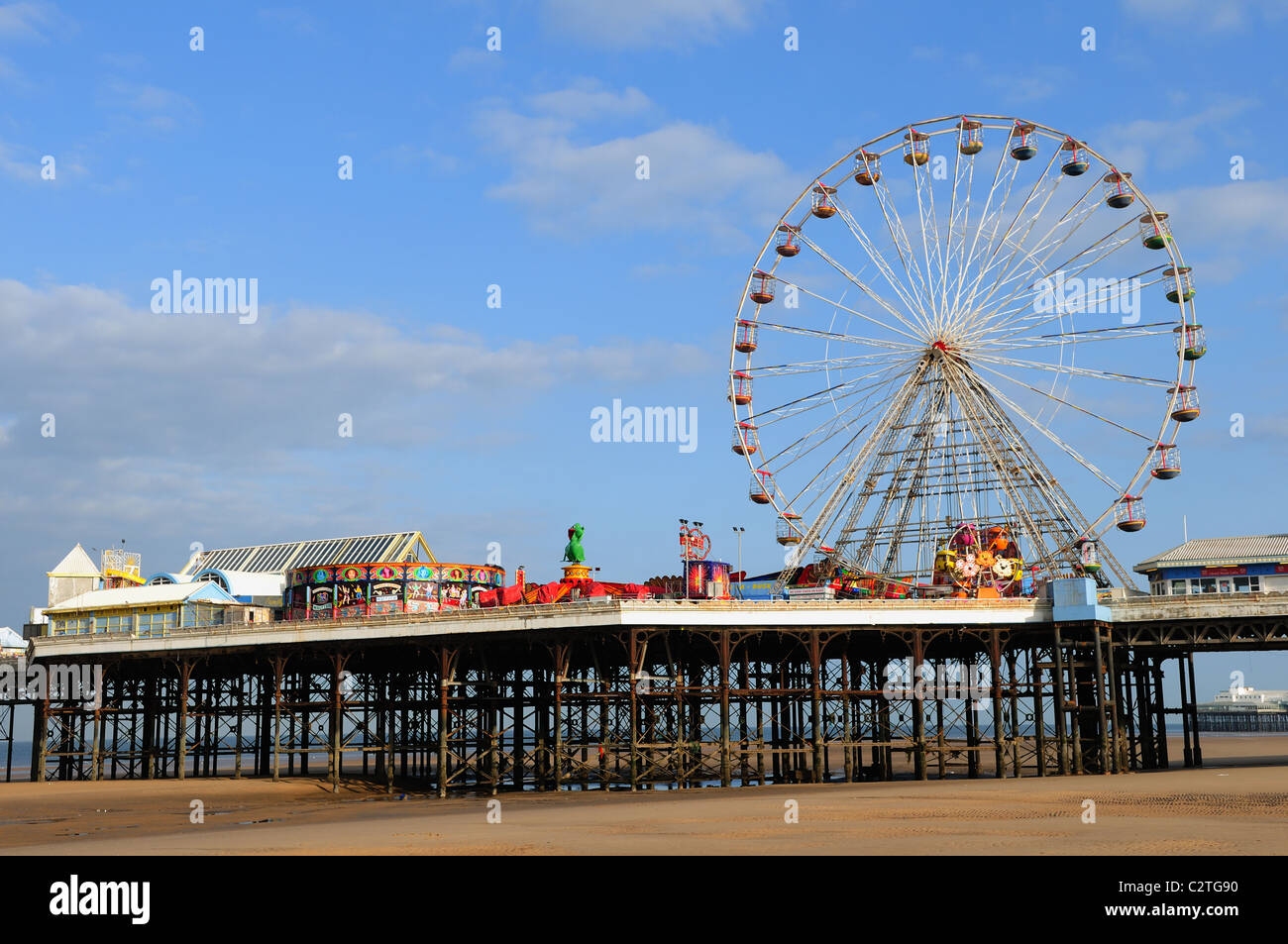Blackpool pier hi-res stock photography and images - Alamy
