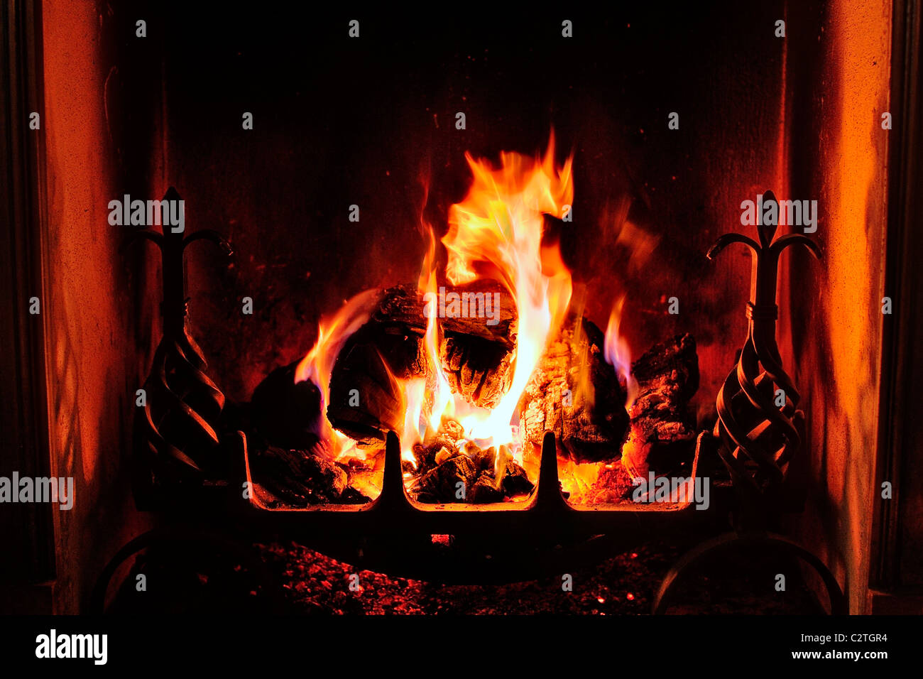 Roaring fireplace hi-res stock photography and images - Alamy