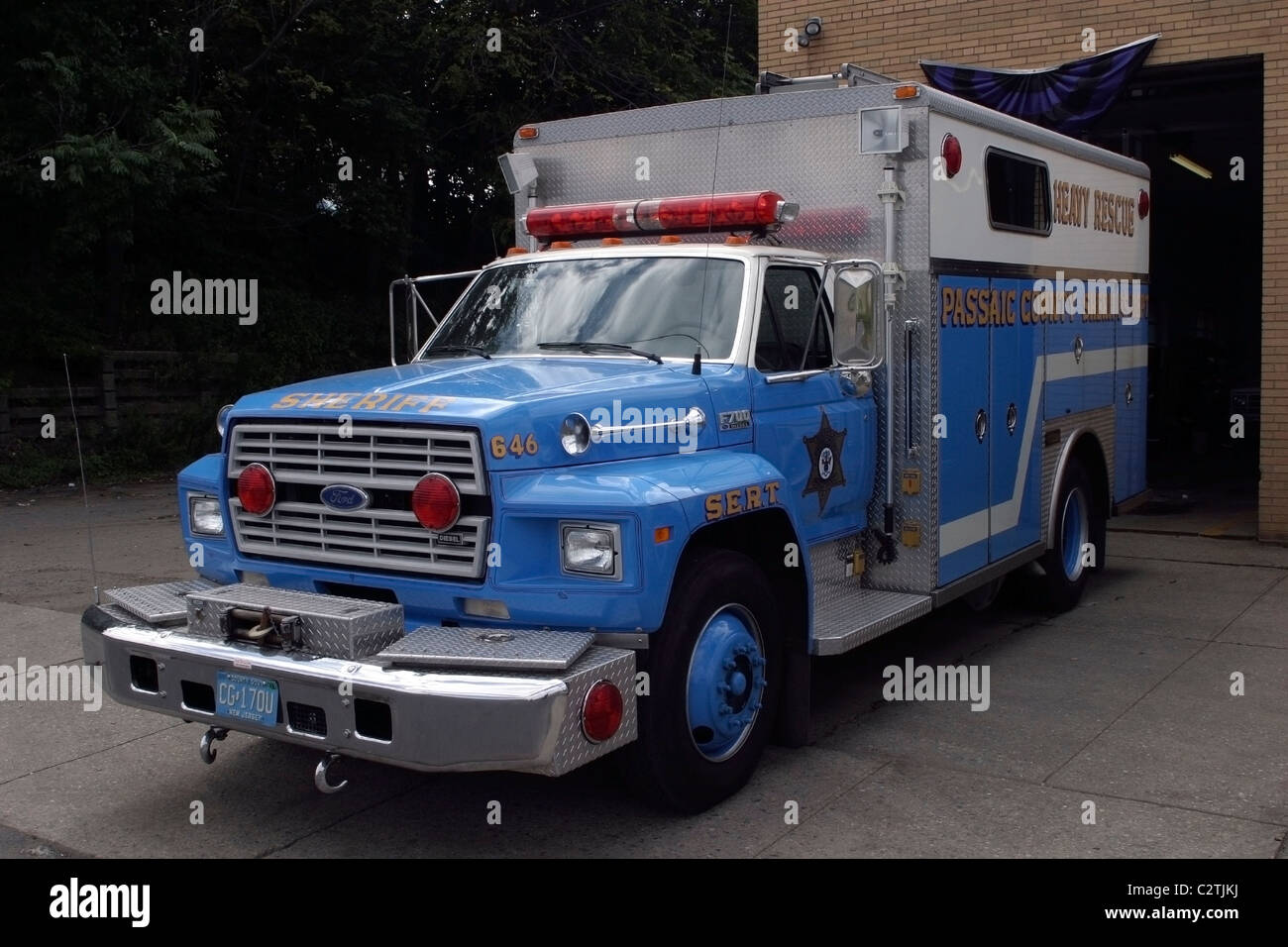 Heavy Rescue Unit Passaic County Sheriff Dep't Stock Photo - Alamy