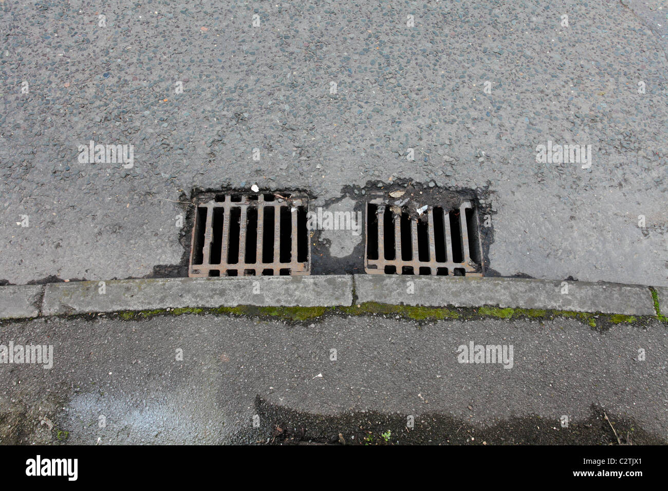 Gullies hi-res stock photography and images - Alamy
