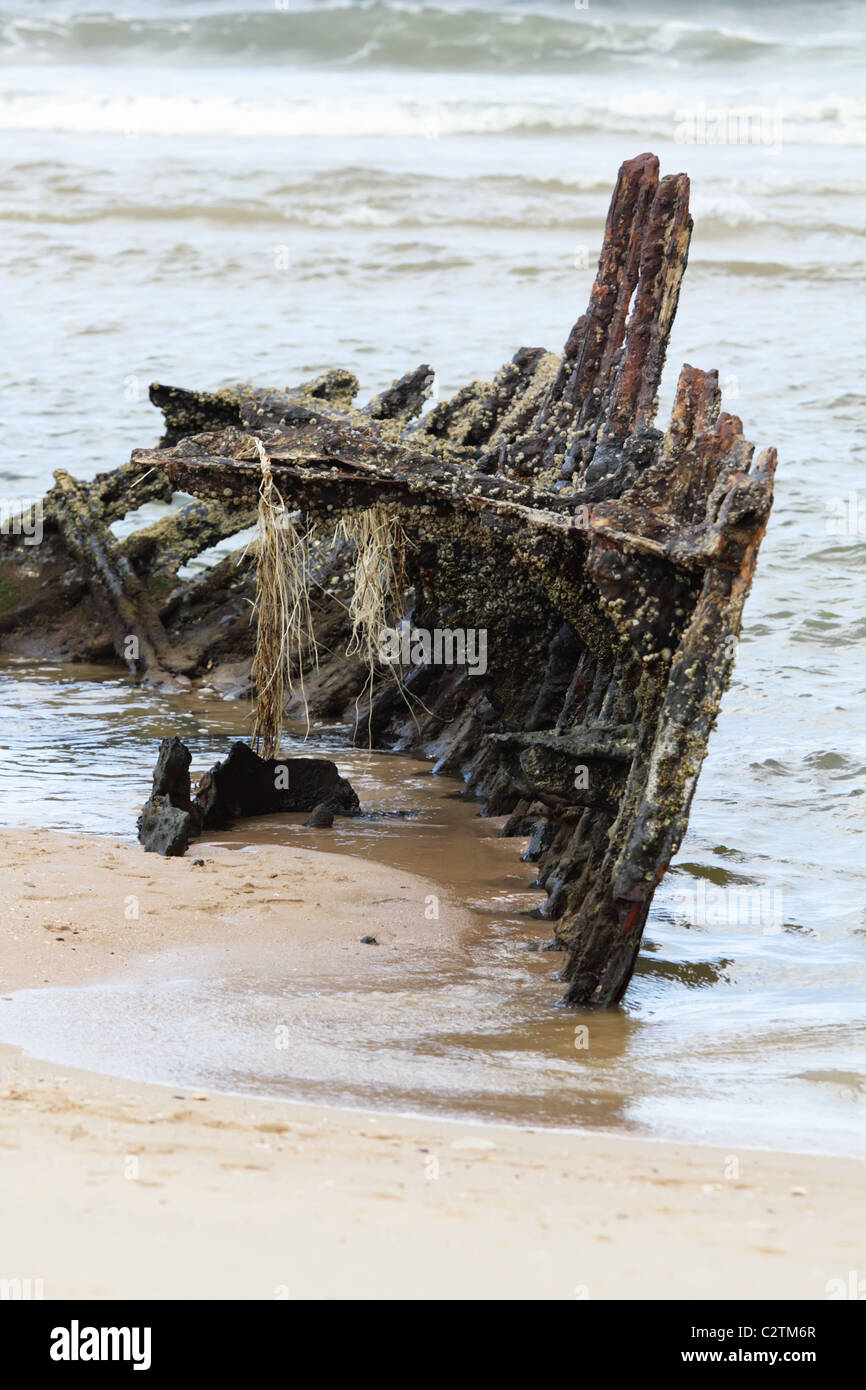 Rusted ship hi-res stock photography and images - Alamy