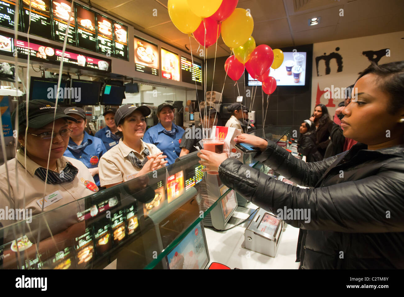 Mcdonald's Restaurant Customers Stock Photos & Mcdonald's Restaurant ...