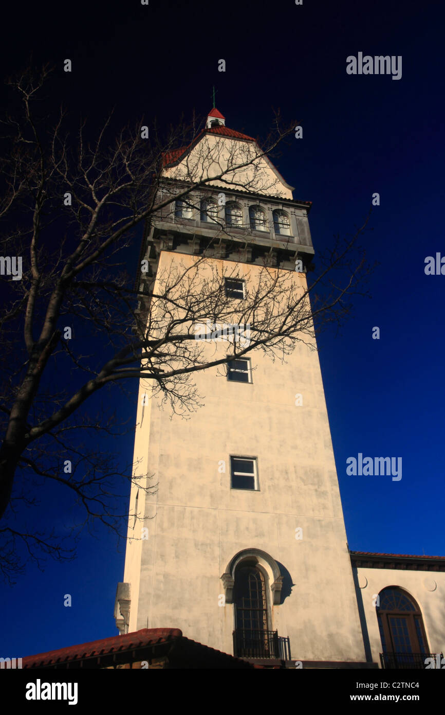Heublein tower hi-res stock photography and images - Alamy