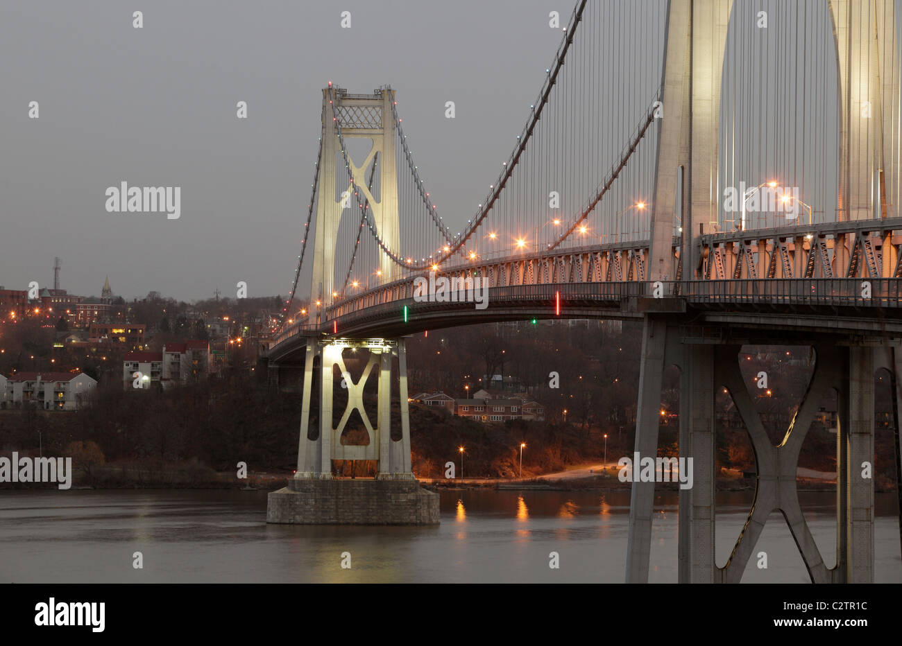 The Mid-Hudson Bridge is lit up at twilight Stock Photo - Alamy