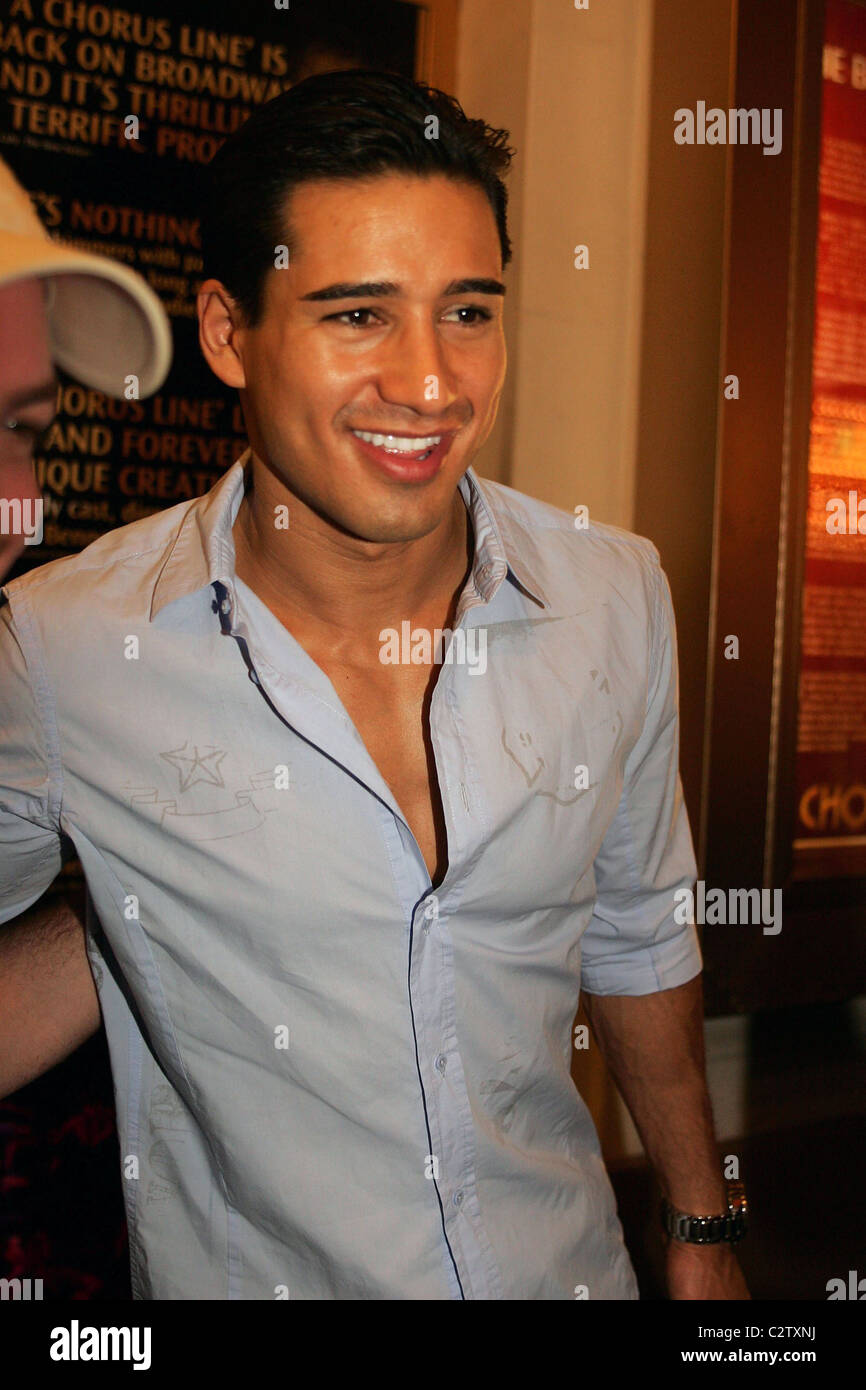 Mario lopez a chorus line hi-res stock photography and images - Alamy
