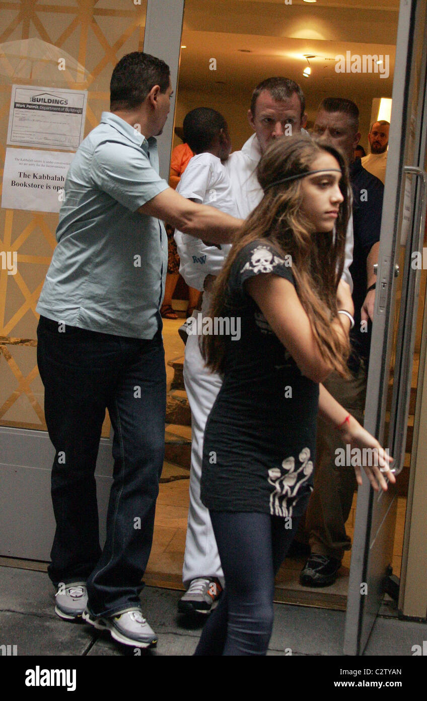 David Banda, Guy Ritchie and Lourdes Leon leaving the Kabbalah center ...