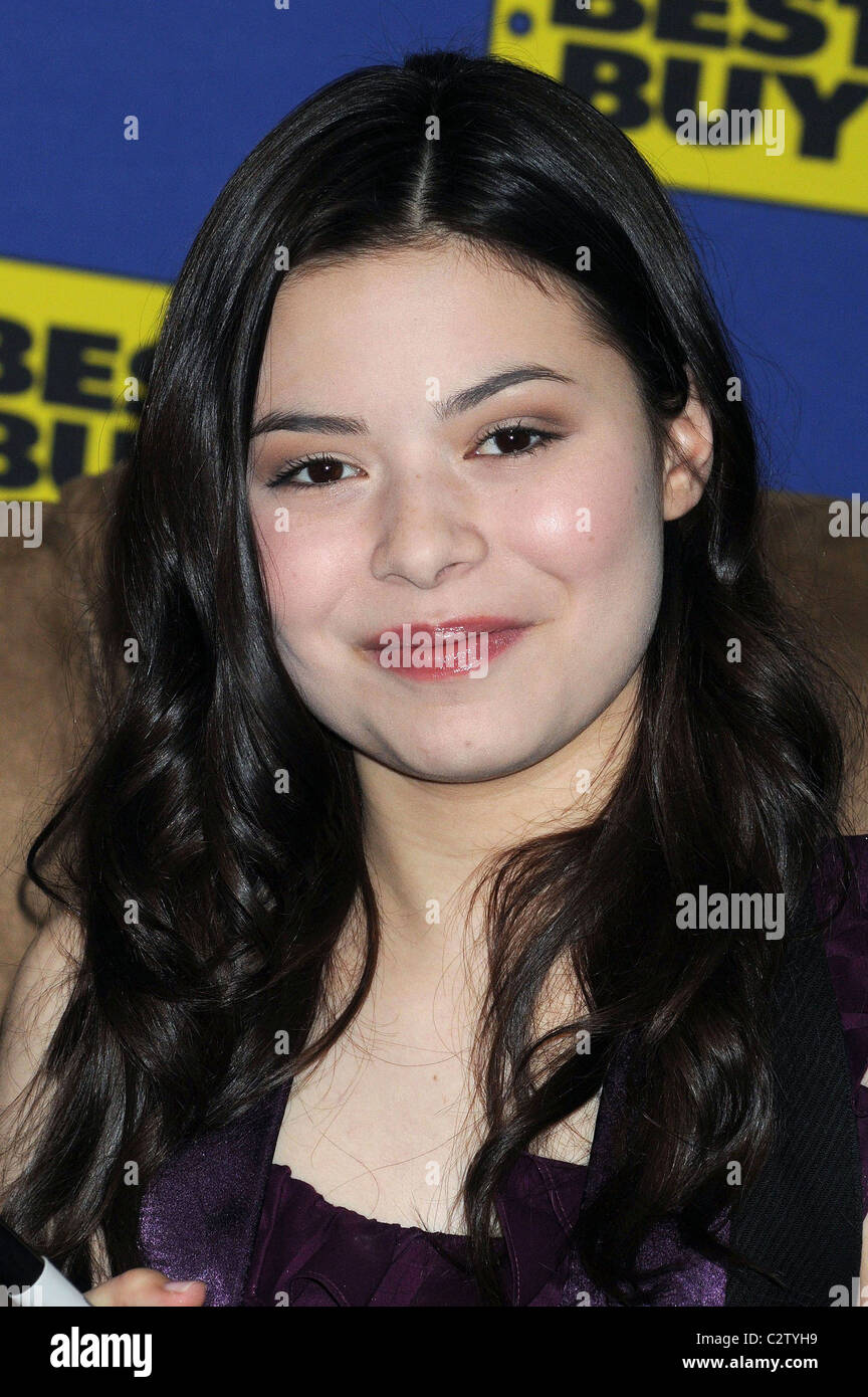 Miranda cosgrove icarly hi-res stock photography and images - Alamy