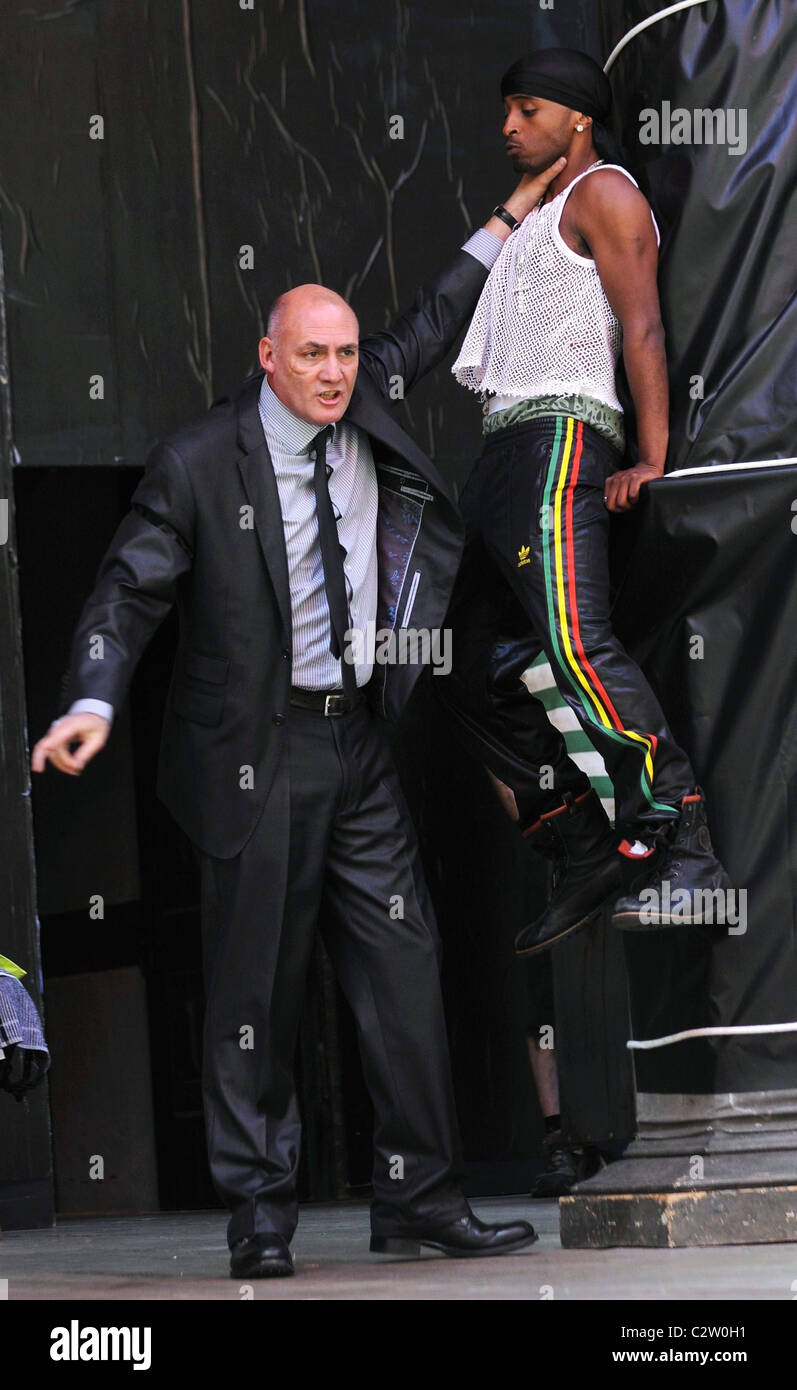 Robert Gwilym and Beru Tessema Photocall for Che Walker's 'The ...