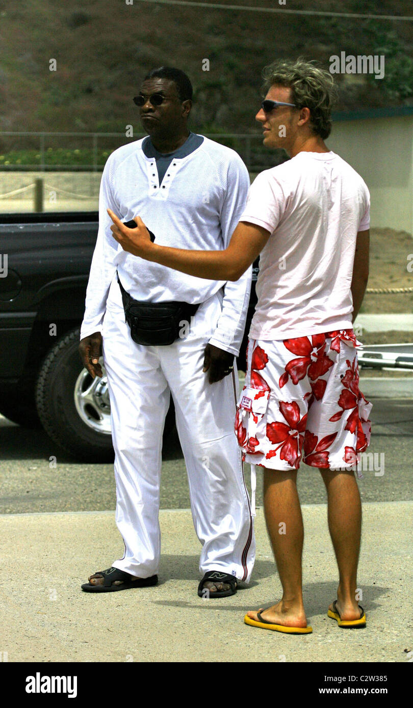 Actor Keith David asks for directions as he has trouble finding a ...