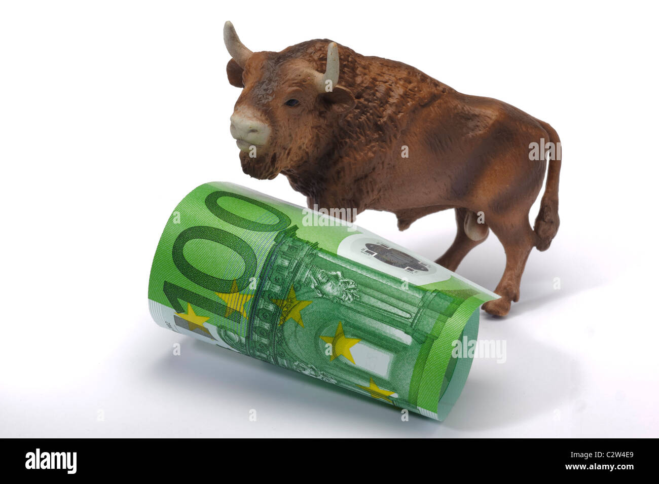 bull and euro money banknote Stock Photo - Alamy