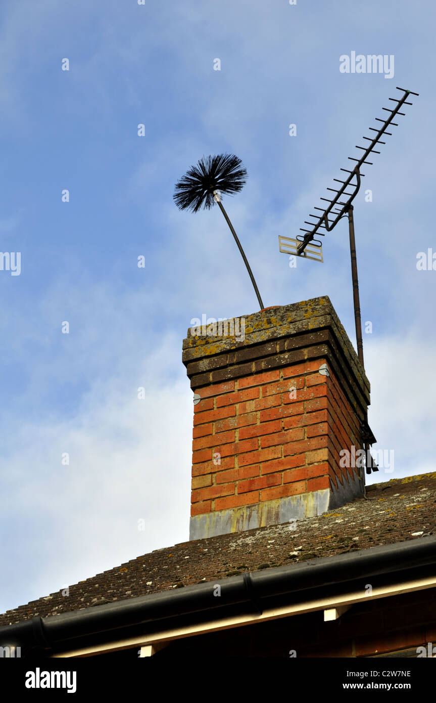 Sweep sweeping roof hi-res stock photography and images - Alamy
