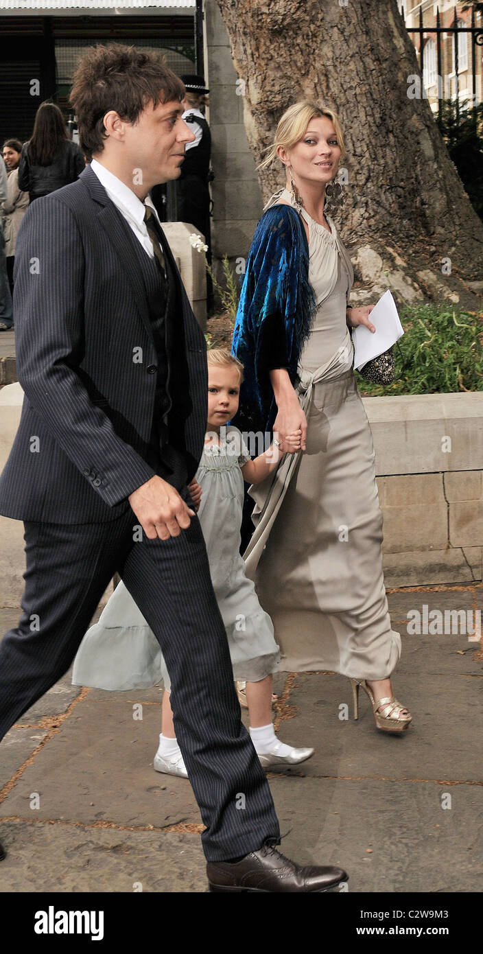 Jamie Hinch, Kate Moss and daughter Lila Grace The wedding of Leah Wood ...
