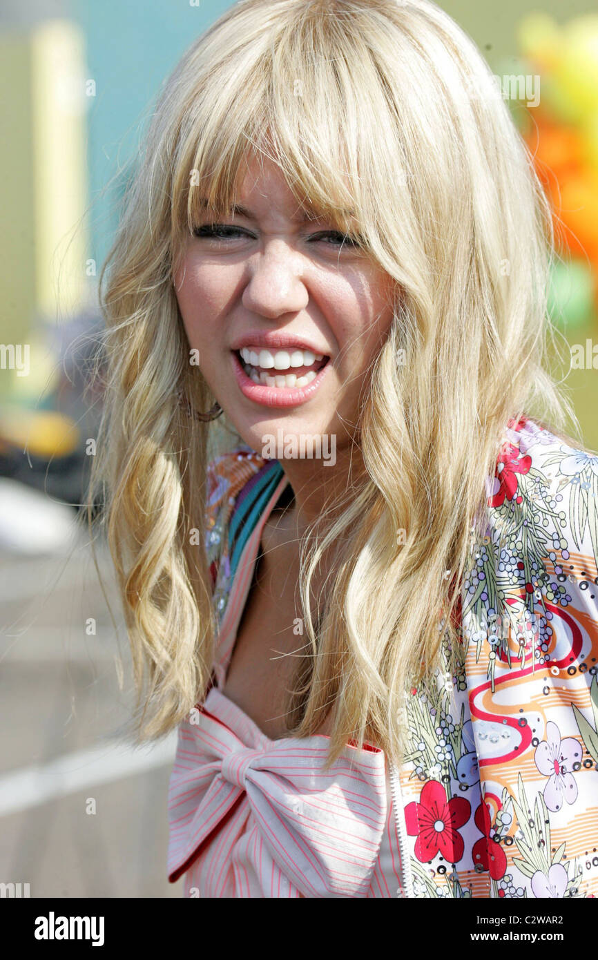 Hannah Montana Cute