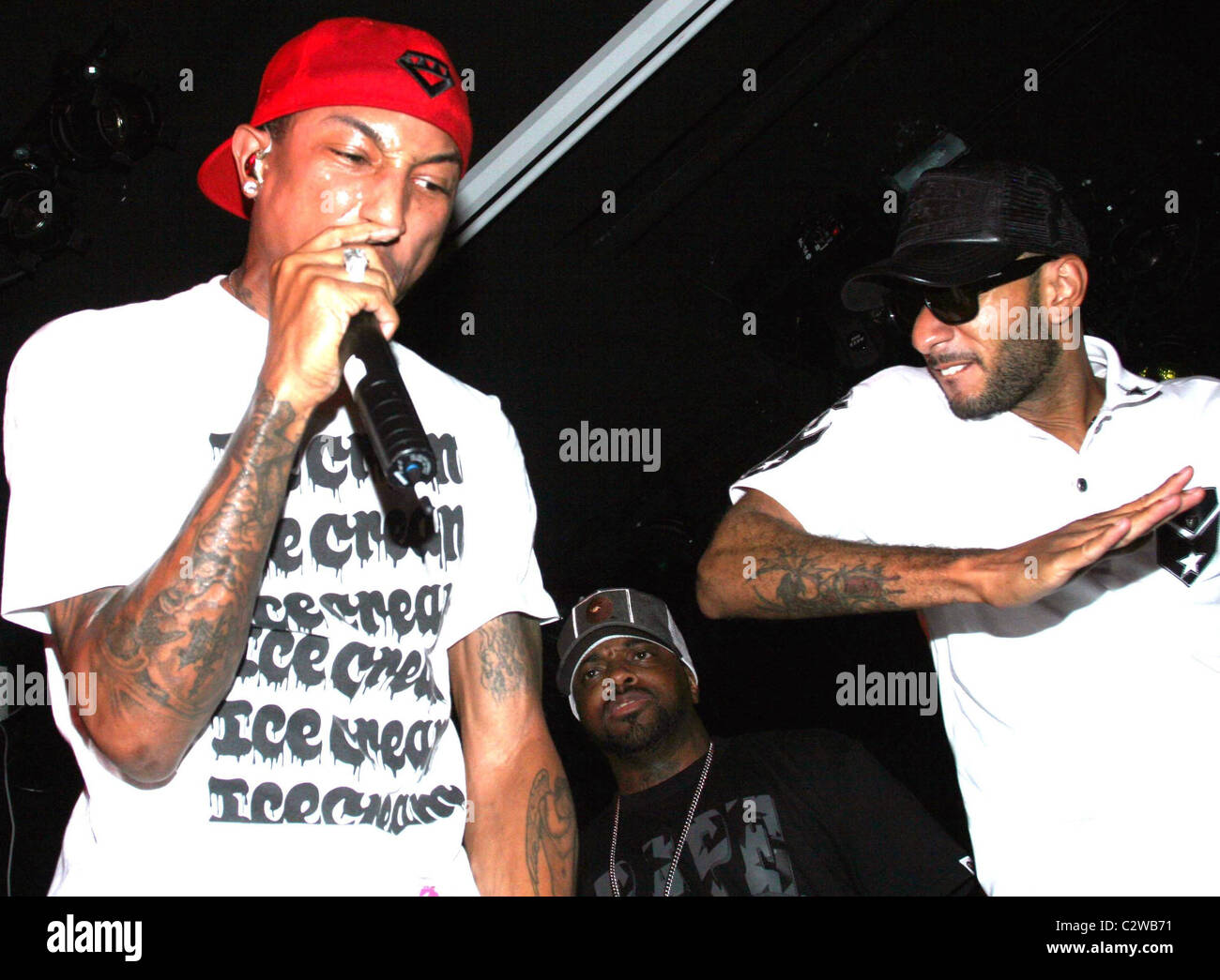 Pharrell Williams and Swizz Beatz perfroms with N.E.R.D at Paper ...