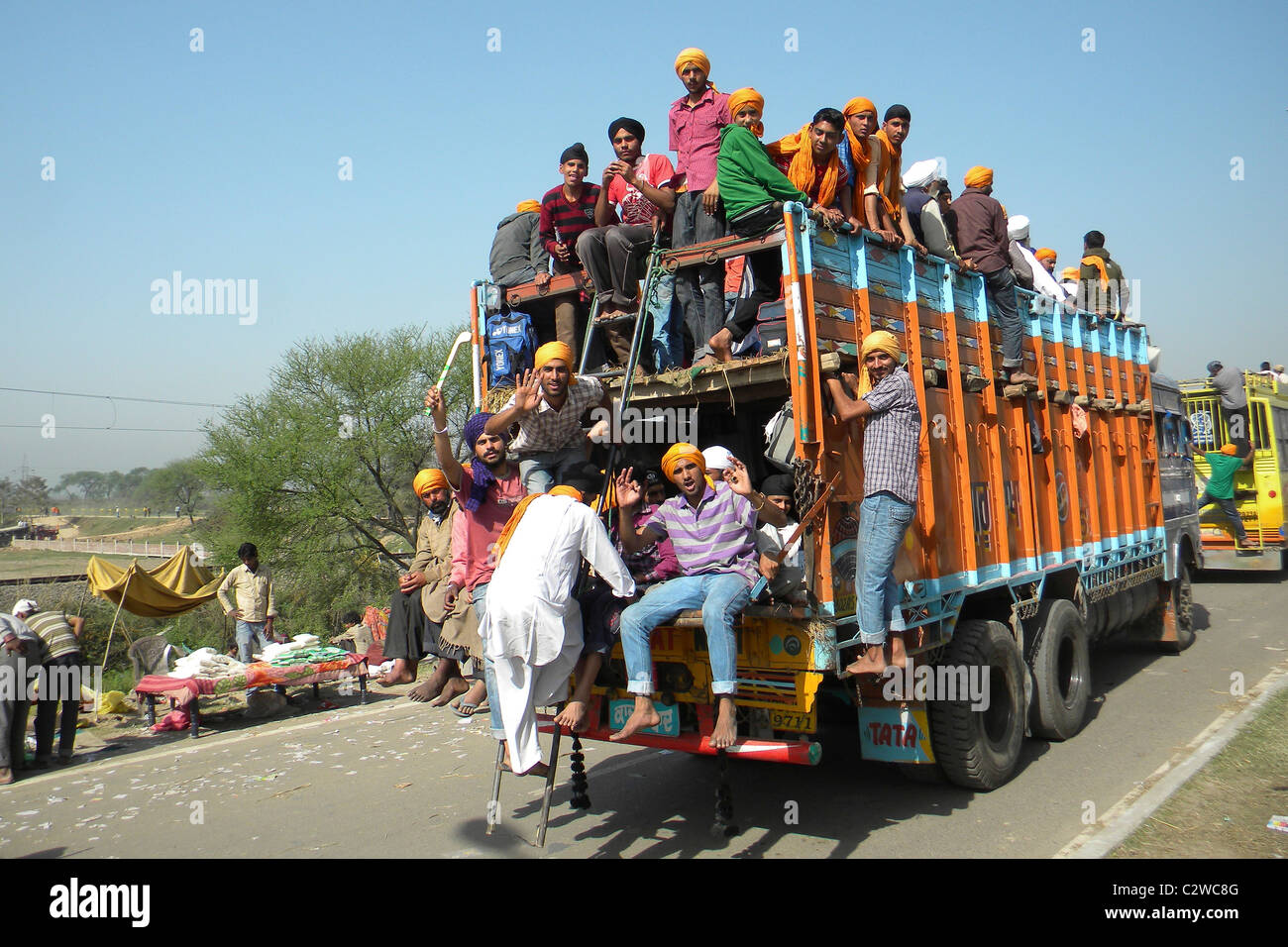 Holla mohalla hi-res stock photography and images - Alamy