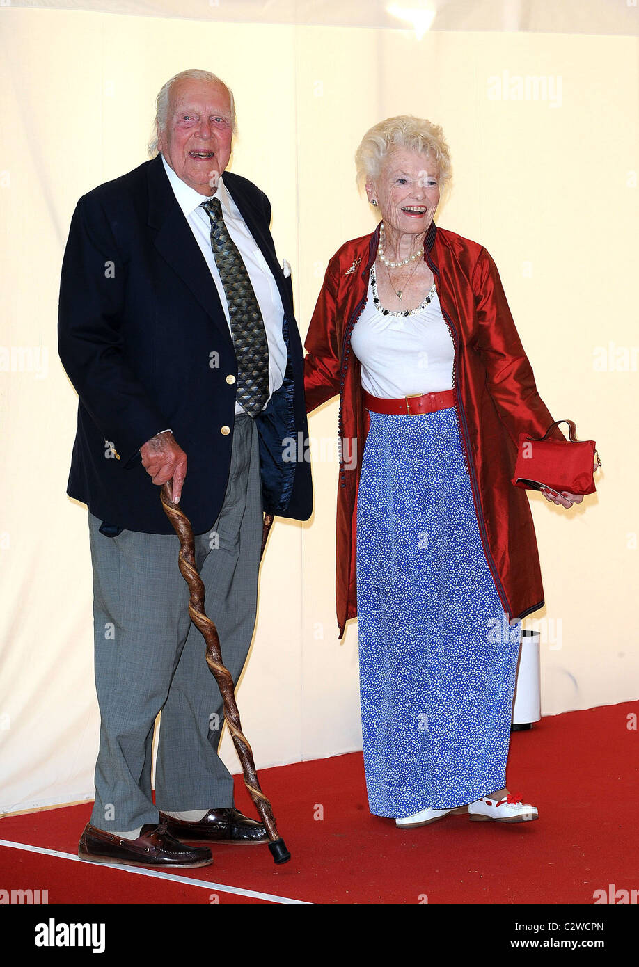 Edward james branson eve branson hi-res stock photography and images ...
